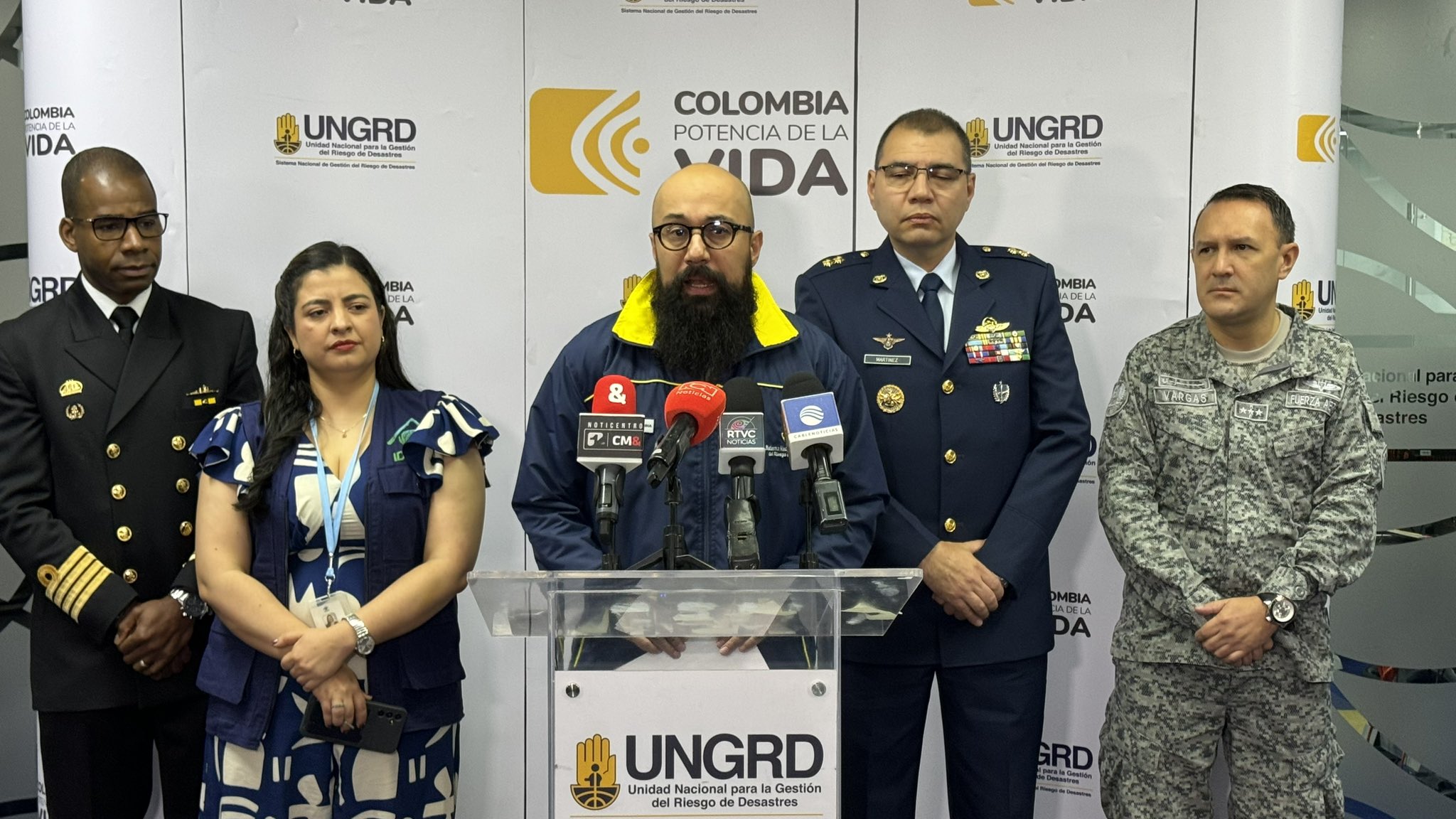 Fiscalía cita al director de la UNGRD, Carlos Carrillo, para aportar ...